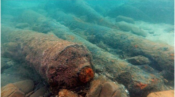 Sunken 17th-Century 'Pirate Ship' Discovered in Cornwall coast of ...