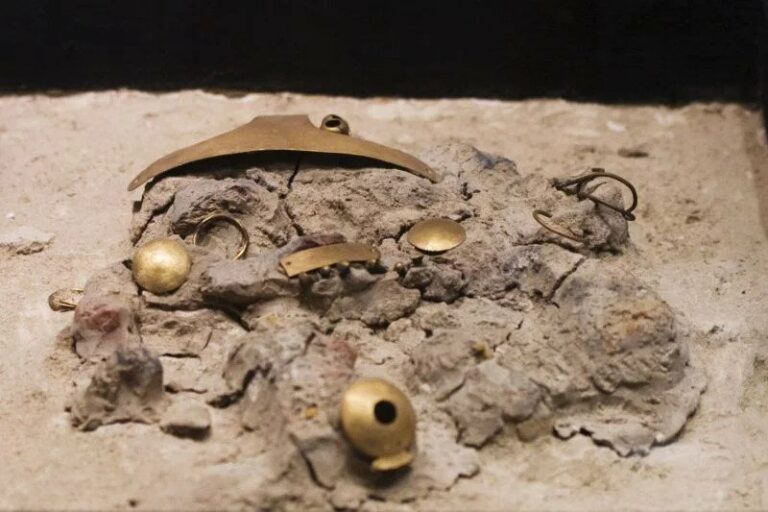 The “Oldest Gold Of Mankind” was found in the Varna Necropolis ...