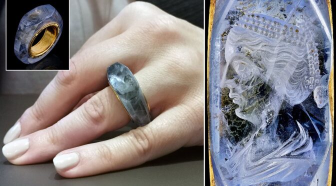 Exquisite 2,000-year-old sapphire ring thought to have belonged to ...