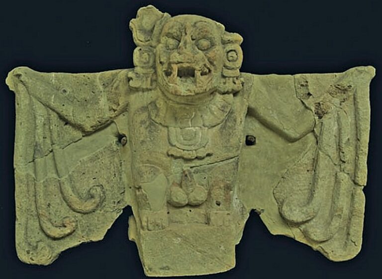 Ancient Maya Worshipped ‘Batman God’ 2,500 Years Ago | ARCHAEOLOGY WORLD