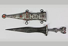 roman-dagger-2 | ARCHAEOLOGY WORLD