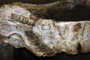 Code is hidden in Stone Age Art Maybe the Root of Human Writing ...