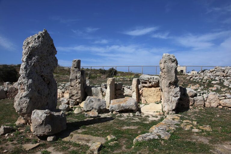 Megalithic Temples in Malta: The Oldest in the World | ARCHAEOLOGY WORLD