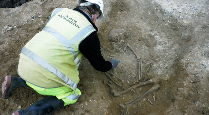 Archaeologists uncover prehistoric graves and human remains in the East ...