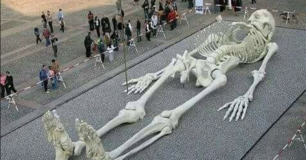 City Found 360 Feet Below Missouri City, Giant Human Skeleton Found ...