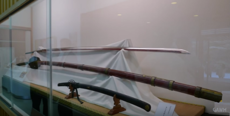 Was this Massive Sword from the 15th Century used by a Giant Samurai ...