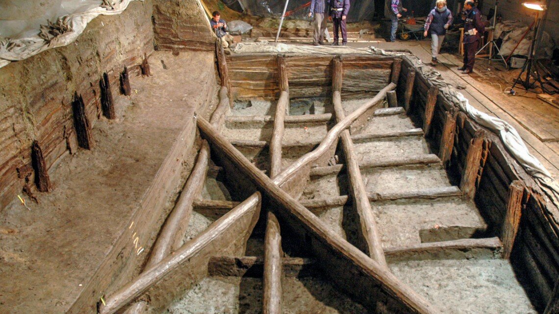 In Italy, a giant water tank has been linked to prehistoric rituals ...