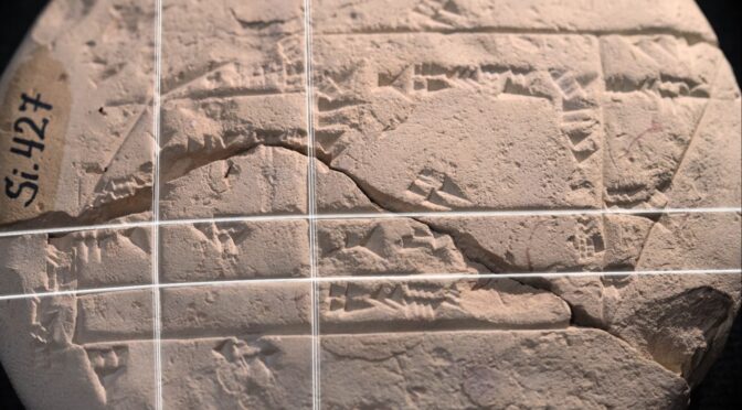 3,700-year-old Babylonian tablet rewrites the history of maths – and ...