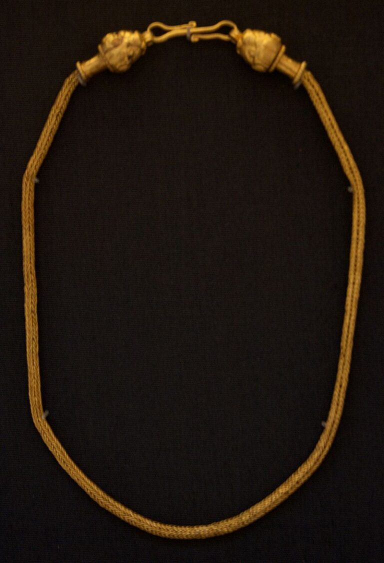 A Search for a Lost Hammer Led to the Largest Cache of Roman Treasure ...