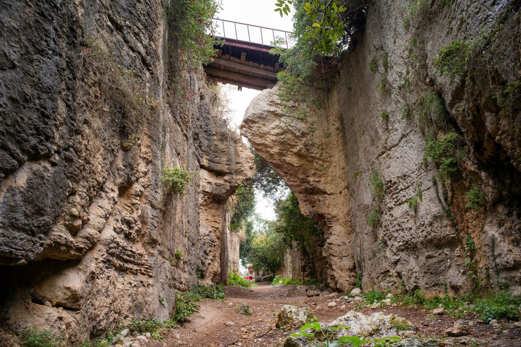 The ancient Vespasianus Titus Tunnel of Turkey | ARCHAEOLOGY WORLD