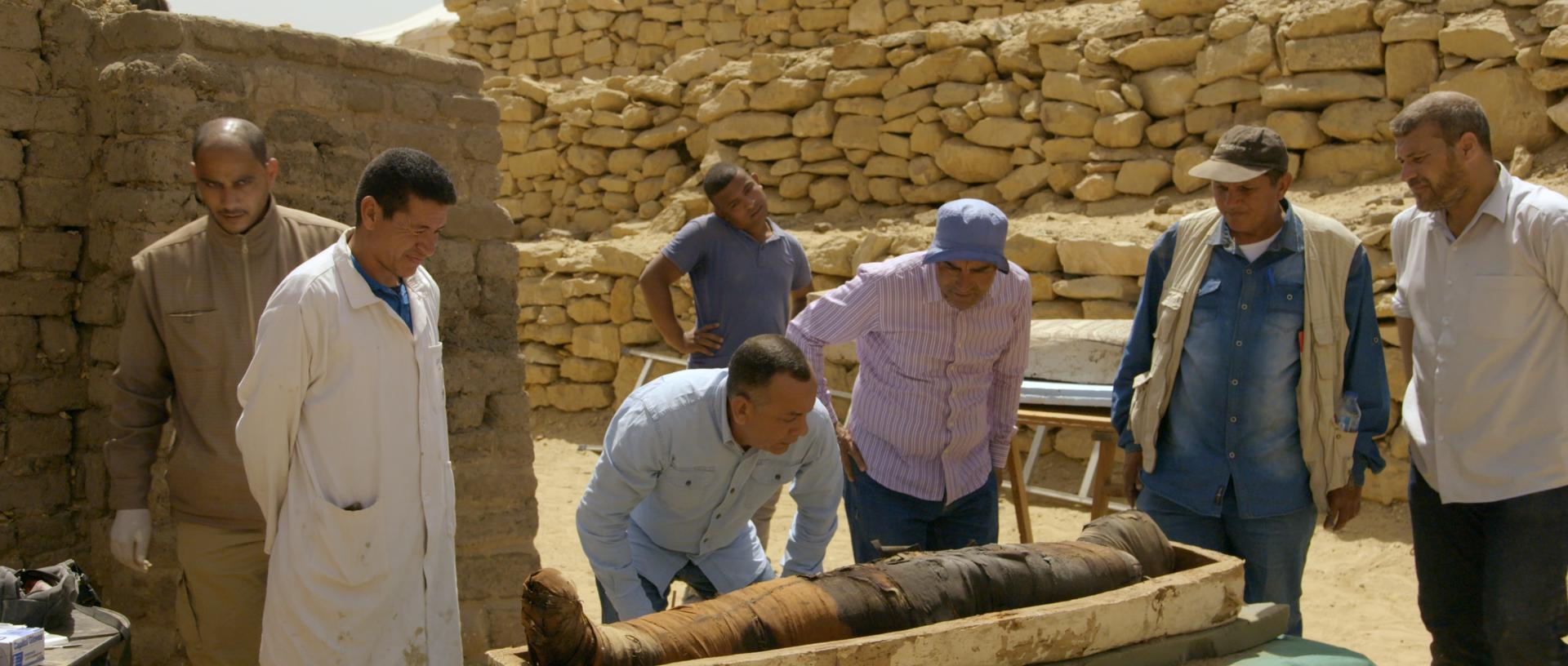 Archaeologists uncover 2,600-year-old blocks of white cheese in Egypt ...