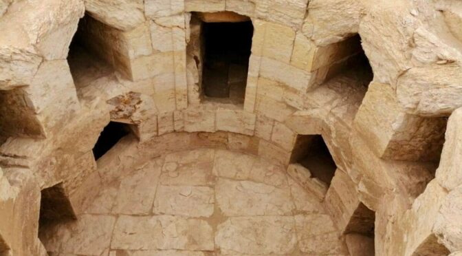 Huge funerary building and Fayoum portraits discovered in Egypt Fayoum ...