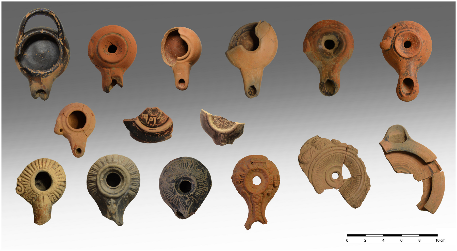 2,000 Ancient Figurines Unearthed on Greek Island | ARCHAEOLOGY WORLD
