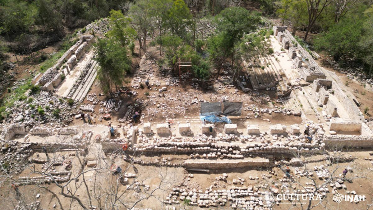 A palatial 1,500-year-old Maya structure unearthed in Mexico ...